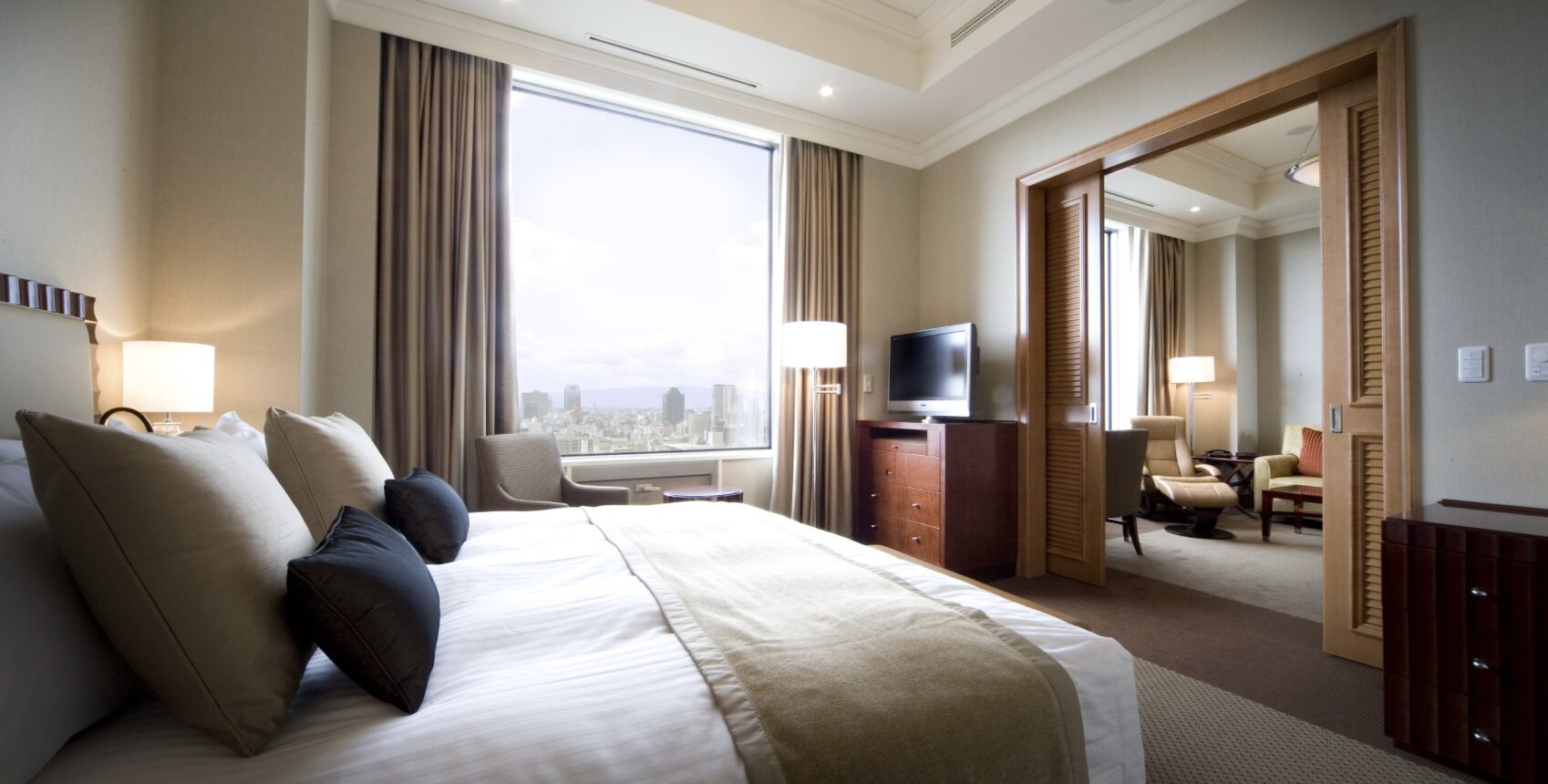 【2025保存版】カップルで入れる「大阪」のプライベートサウナ付きホテルまとめ | private-sauna.net